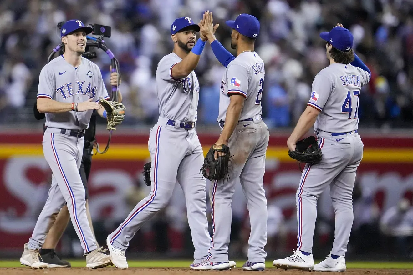 Texas Rangers a un paso de la gloria en la Serie Mundial - Noti Sports